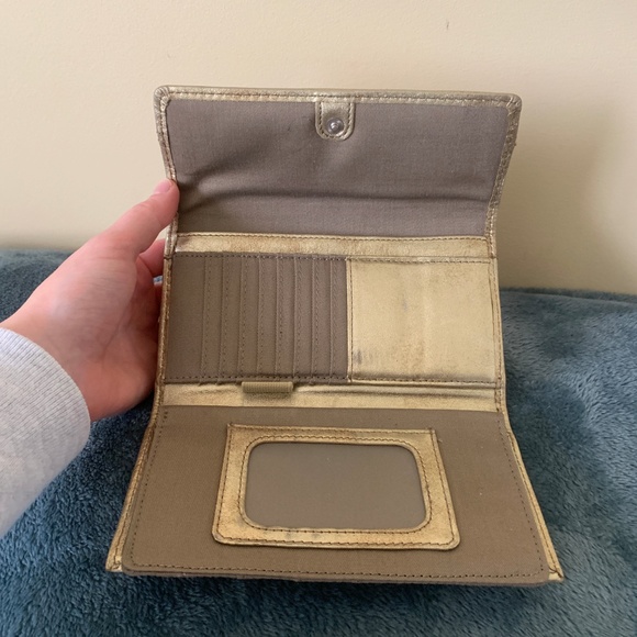 Fossil | Bags | Fossil Pewter Wallet | Poshmark